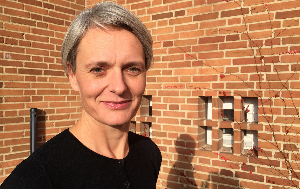 A silenced dialogue - natural science and the ethics of genomic ...